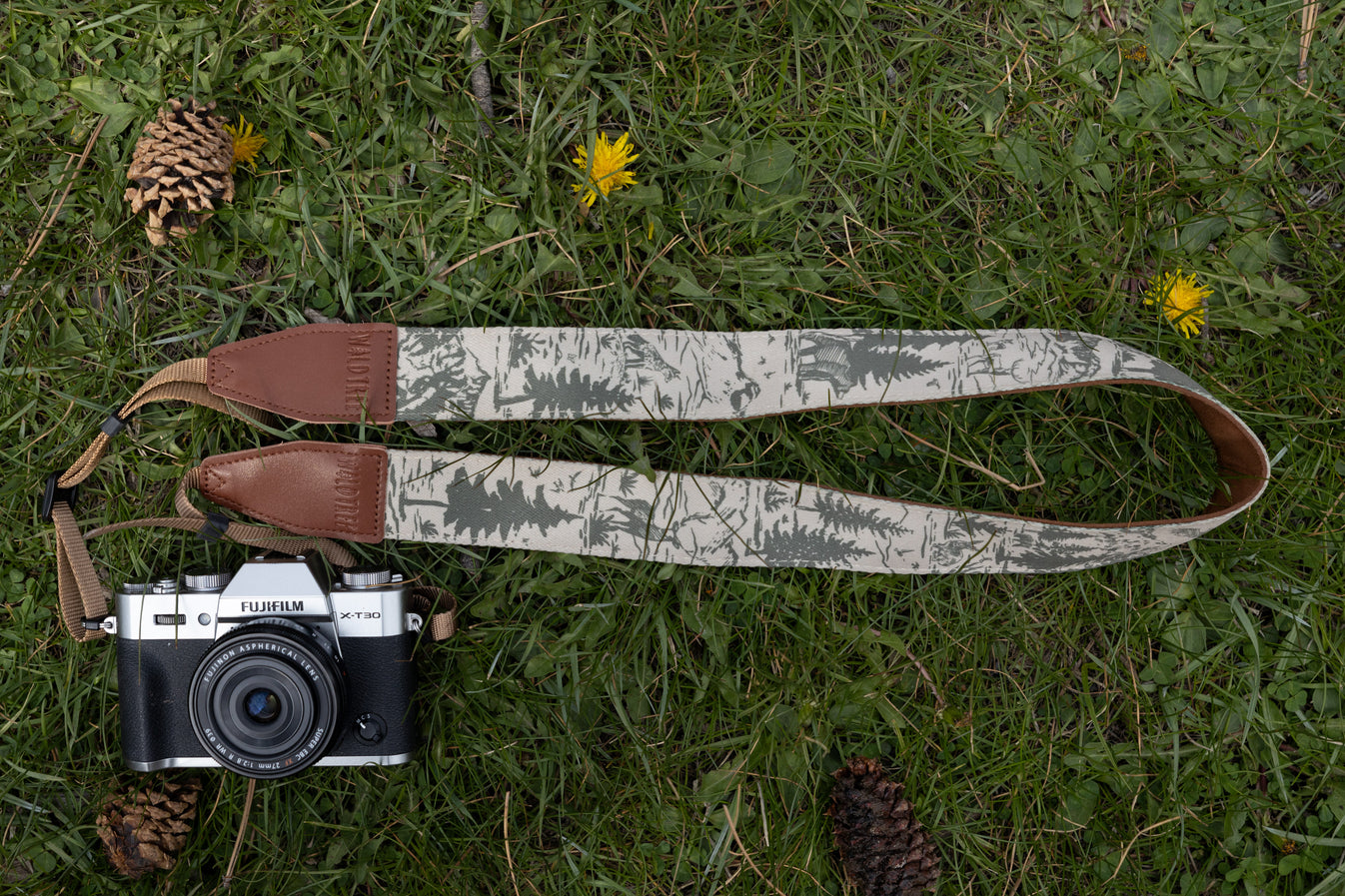 Woodland Landscape Camera Strap – Wildtree