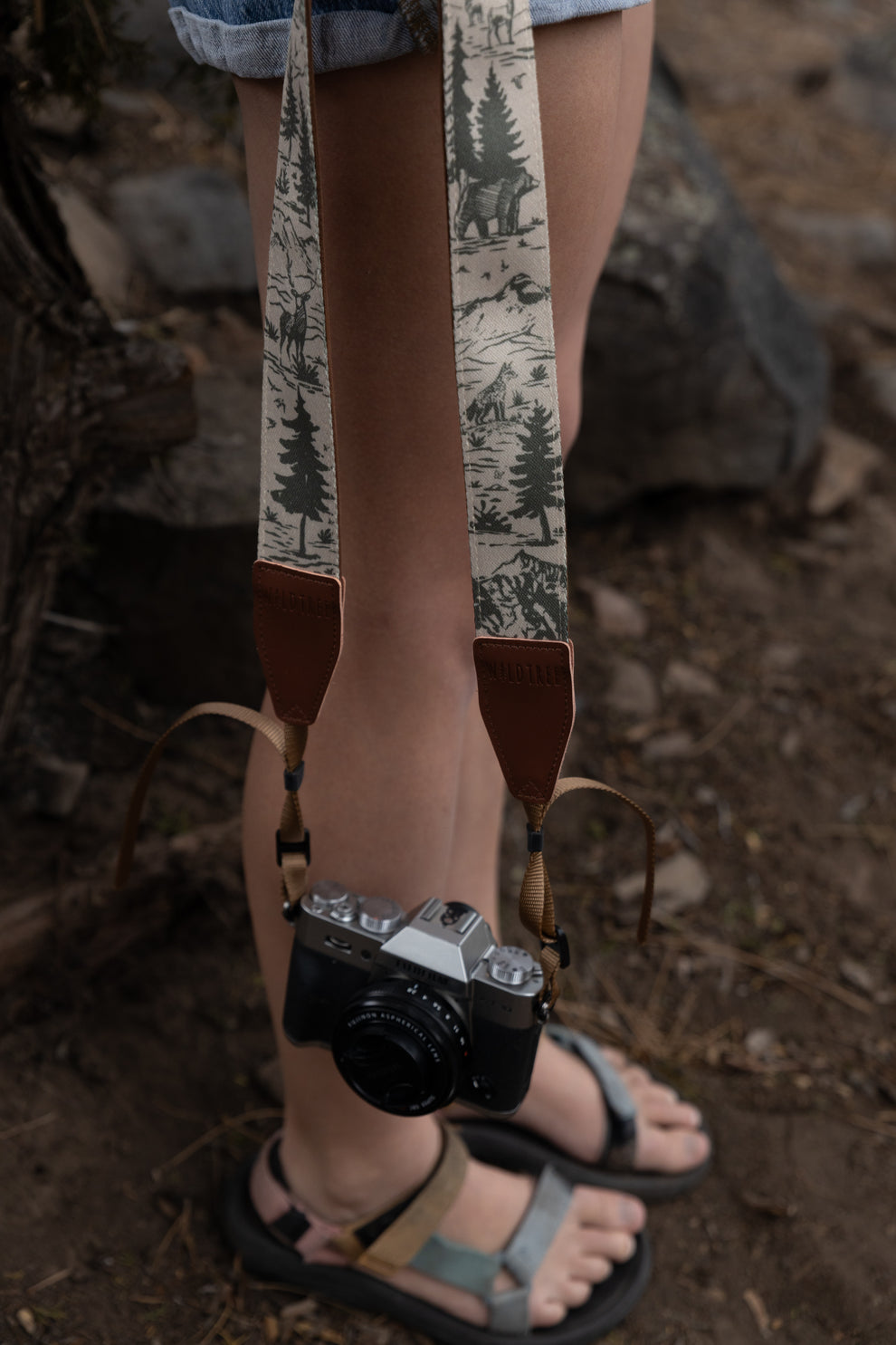 Woodland Landscape Camera Strap – Wildtree