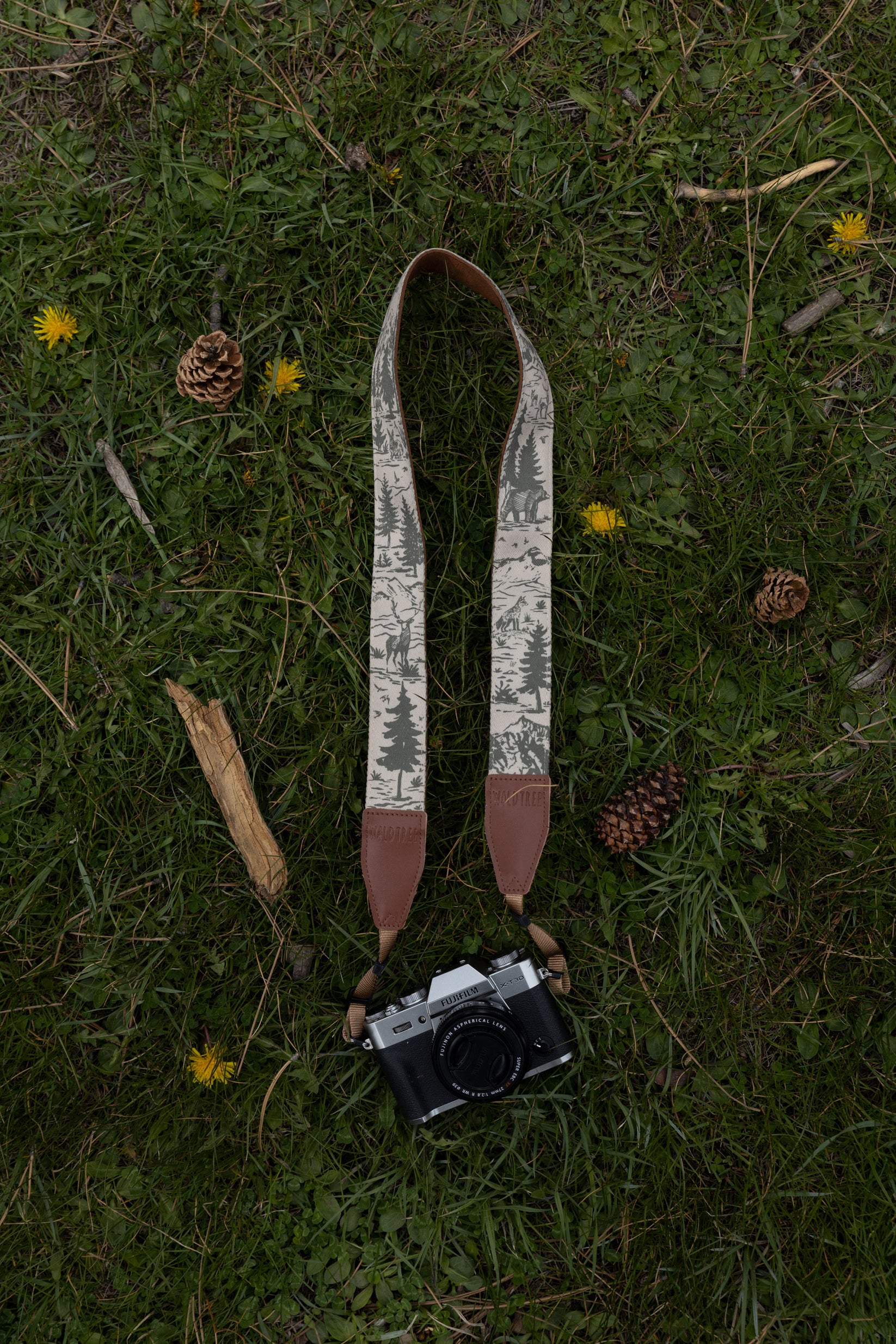 Woodland Landscape Camera Strap – Wildtree