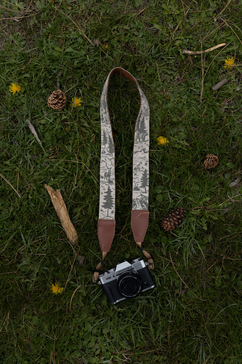 Woodland Landscape Camera Strap – Wildtree