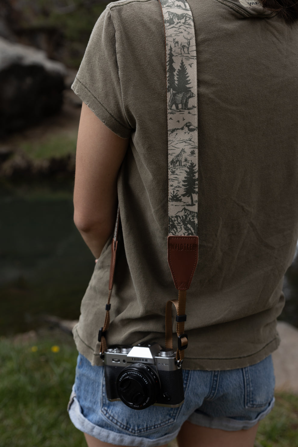 Woodland Landscape Camera Strap – Wildtree