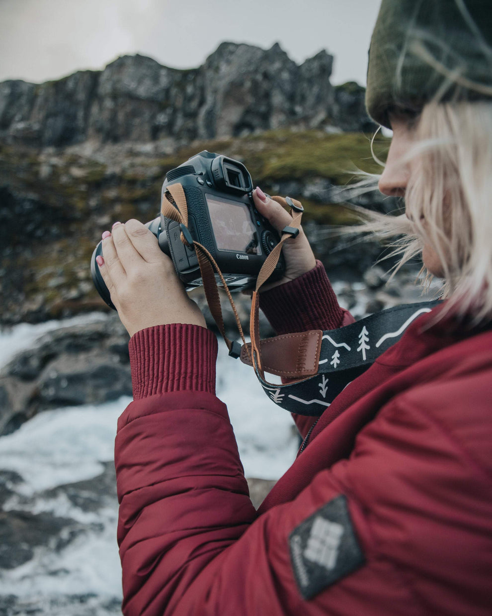 Simple Mountain Design Camera Strap – Wildtree