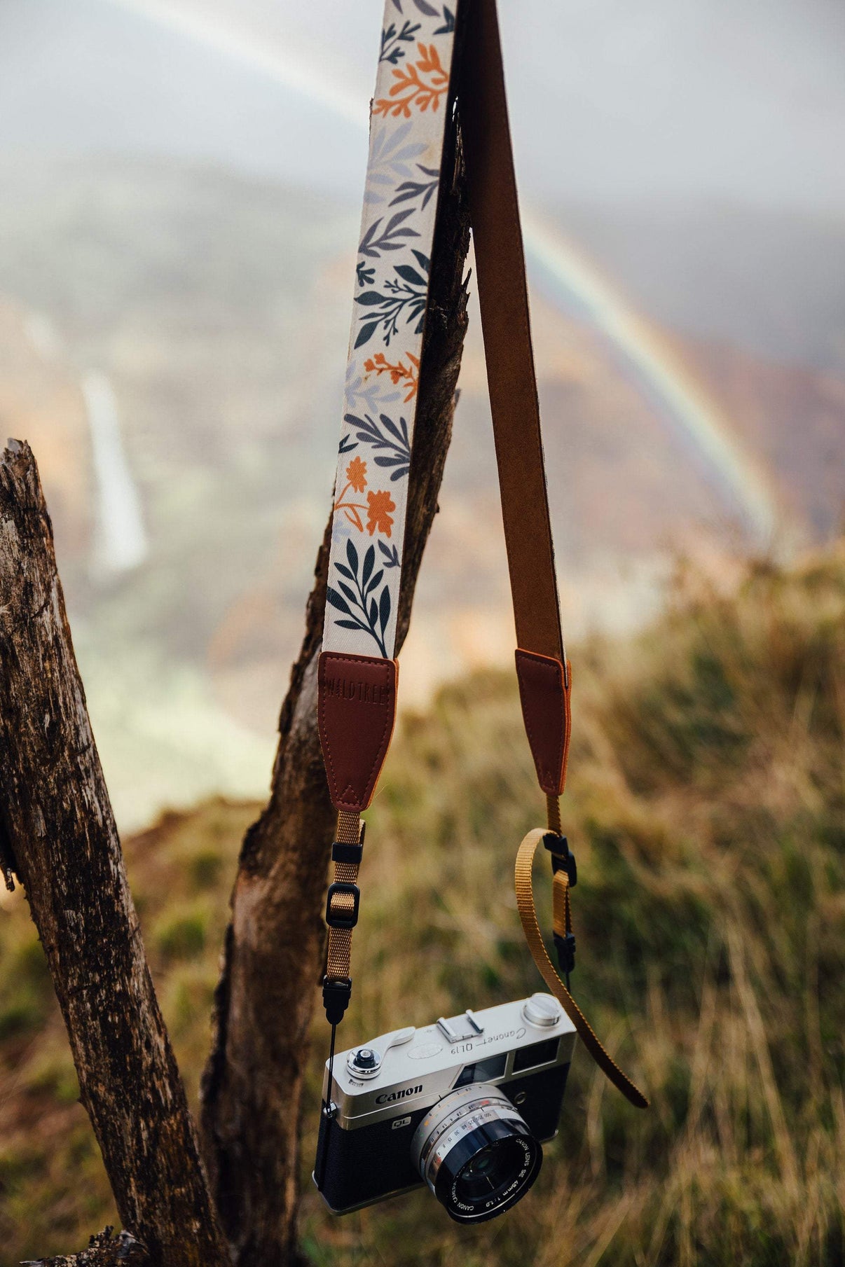 Wildflower Camera Strap – Wildtree
